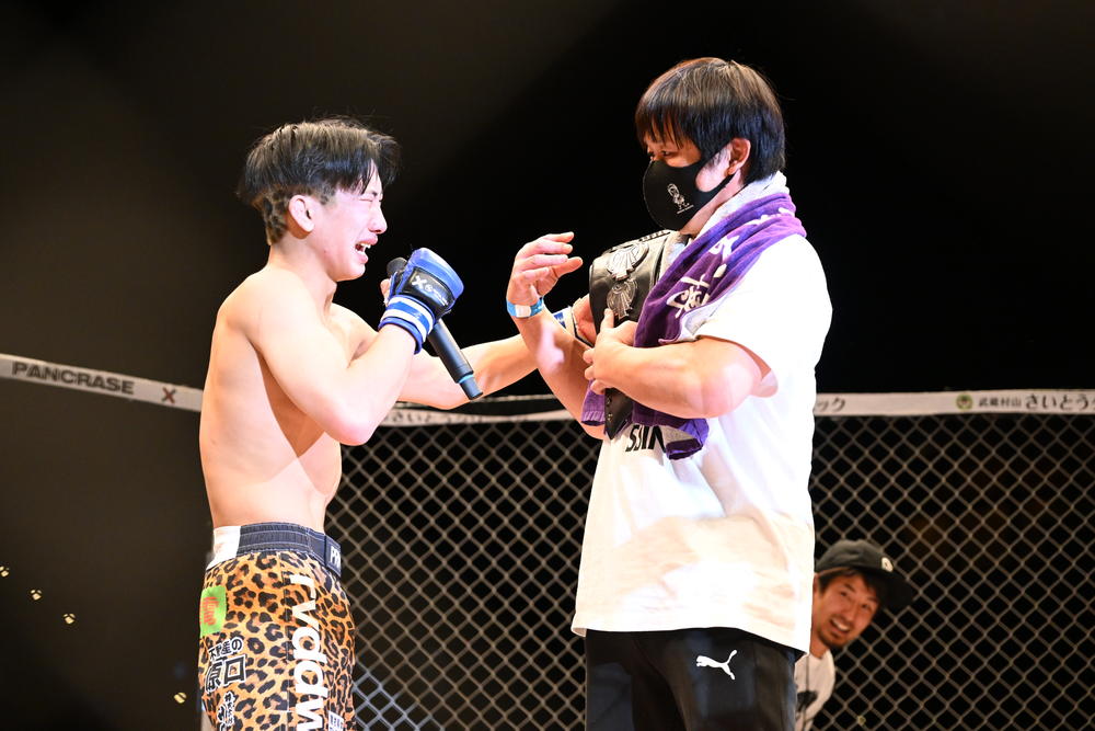 【PANCRASE】鶴屋怜が猿飛流に一本勝ちで新王者に！「UFCにPANCRASE代表として挑戦していく」、バンタム級・田嶋が4RにTSUNE ...