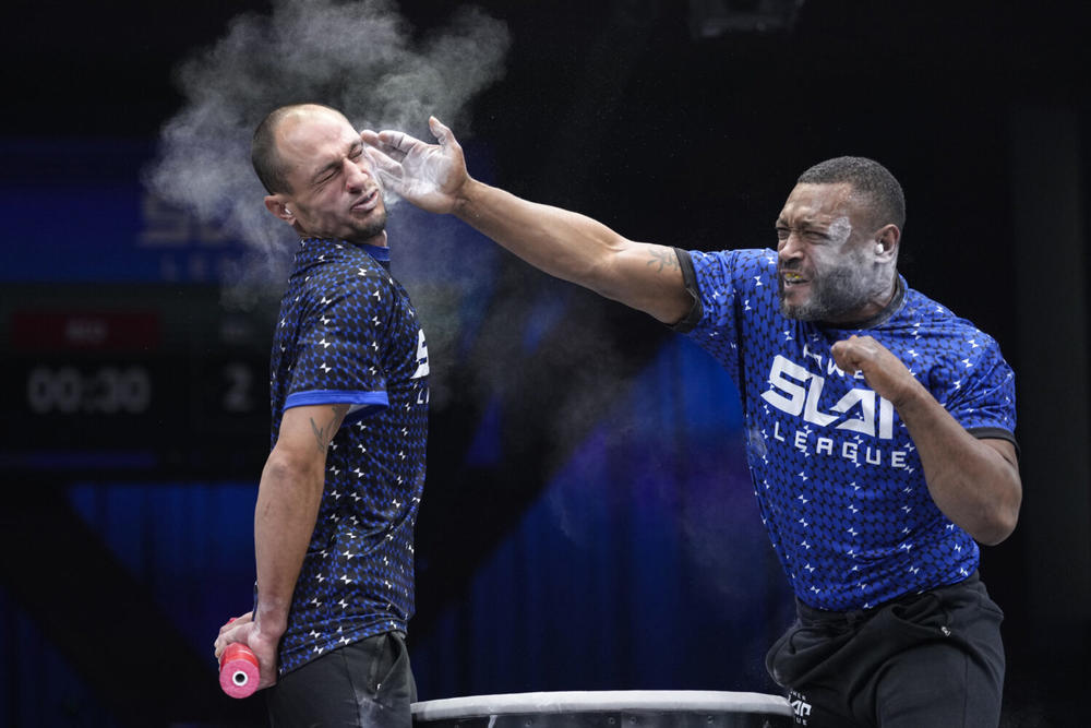 【POWER SLAP】防御不可の平手打ちで失神続出、UFCのダナ代表主催の『パワースラップリーグ』に、元WWEの医師が「ダナ・ホワイトと ...