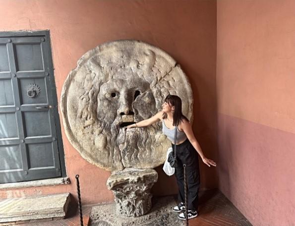 【RIZIN/SB】RENAがイタリア観光中、トレビの泉や真実の口巡り「イタリア素敵…」 - ゴング格闘技